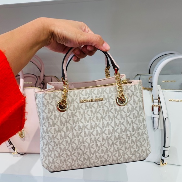 Michael Kors | Bags | Michael Kors Smallmini Handbagcrossbody Bag ...